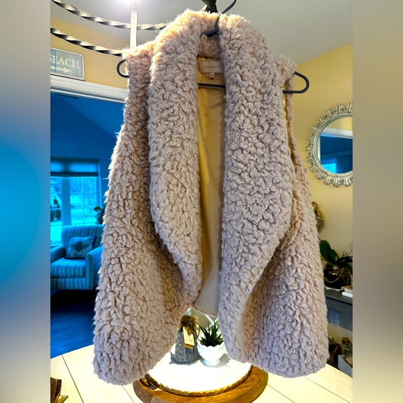 Skies Are Blue | Jackets & Coats | Fuzzy Vest | Poshmark